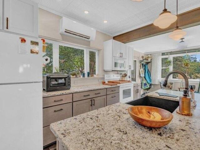 4 bedroom, Dover Foxcroft ME 04426 104376378