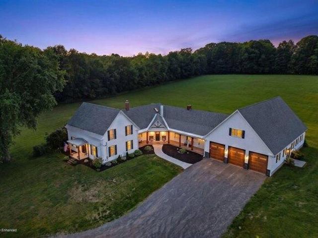 4 bedroom, Dover Foxcroft ME 04426 104376386