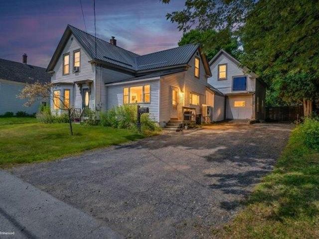 4 bedroom, Dover Foxcroft ME 04426 104567069