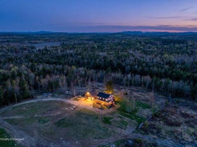 4 bedroom, Dover Foxcroft ME 04426 104567749