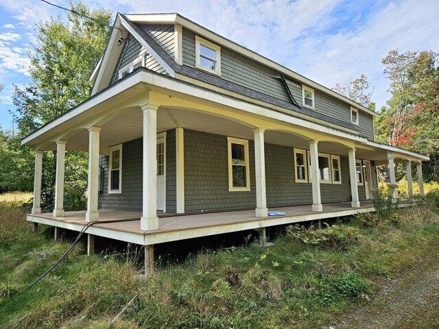 4 bedroom, Dover Foxcroft ME 04426 LS102313448