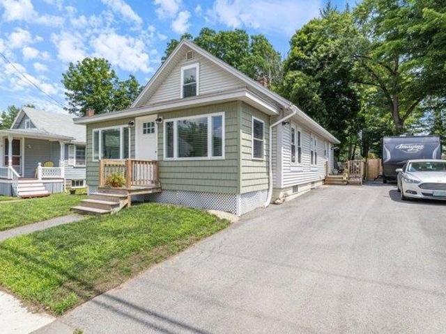 4 bedroom, Dover NH 03820 104807915