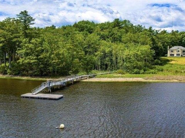 4 bedroom, Dover NH 03820 103248729