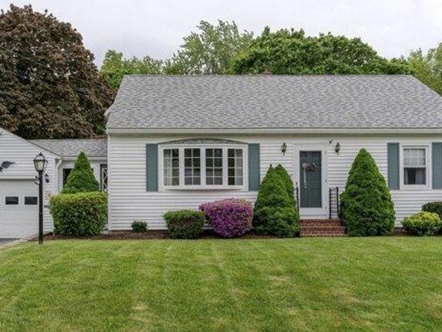4 bedroom, Dover NH 03820 103437142