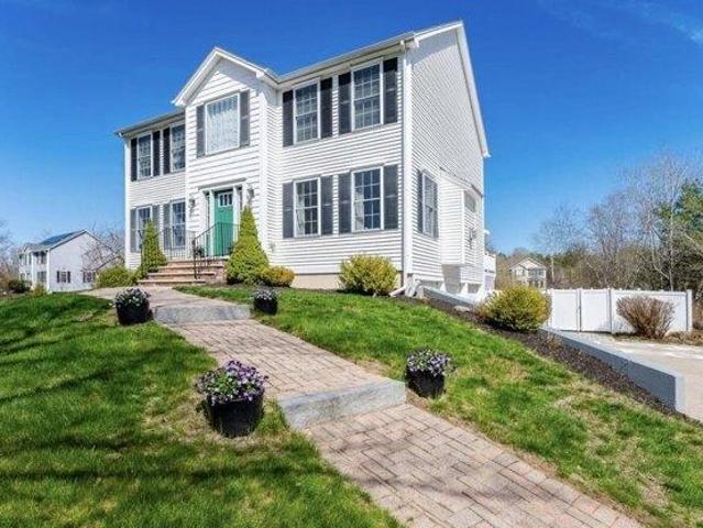 4 bedroom, Dover NH 03820 LS101896946