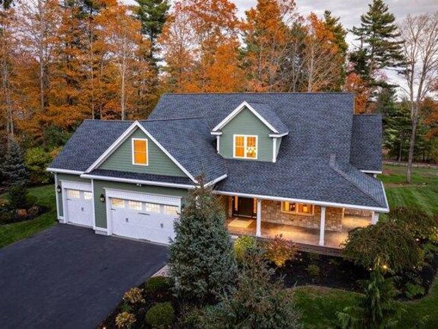 4 bedroom, Dover NH 03820 LS102409680
