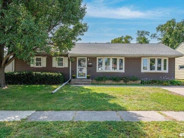 4 bedroom, Davenport IA 52804 LS94627021
