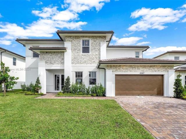 4 bedroom, Davie FL FL 33330 102659339