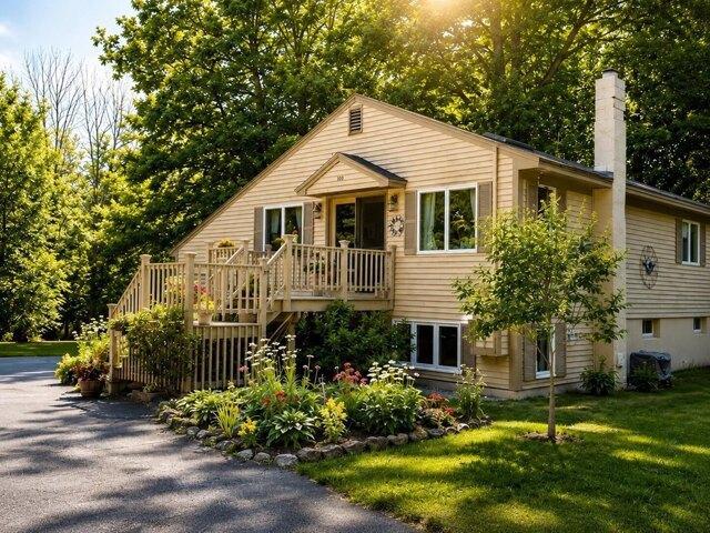 4 bedroom, Dayton ME 04005 105115581