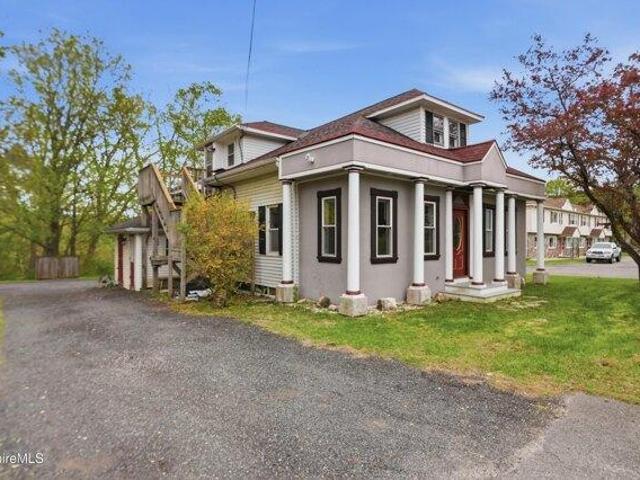 4 bedroom, Dalton MA 01226 102709218
