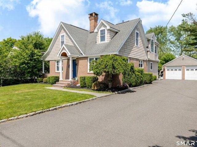 4 bedroom, Danbury CT 06810 104445095