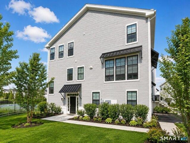 4 bedroom, Danbury CT 06810 104921060