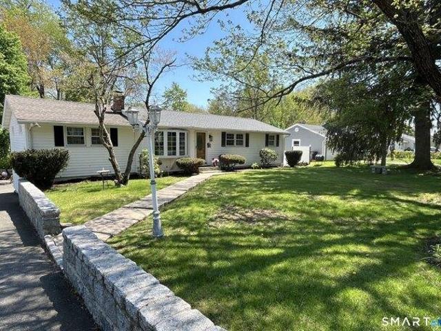 4 bedroom, Danbury CT 06811 102479340