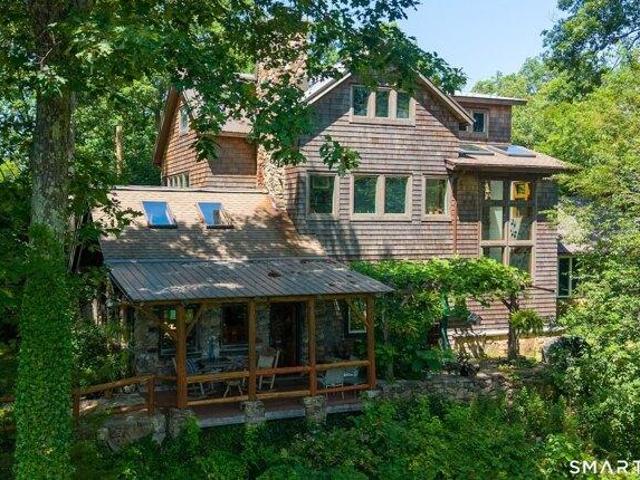 4 bedroom, Danbury CT 06811 104715753