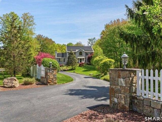 4 bedroom, Danbury CT 06811 104758430