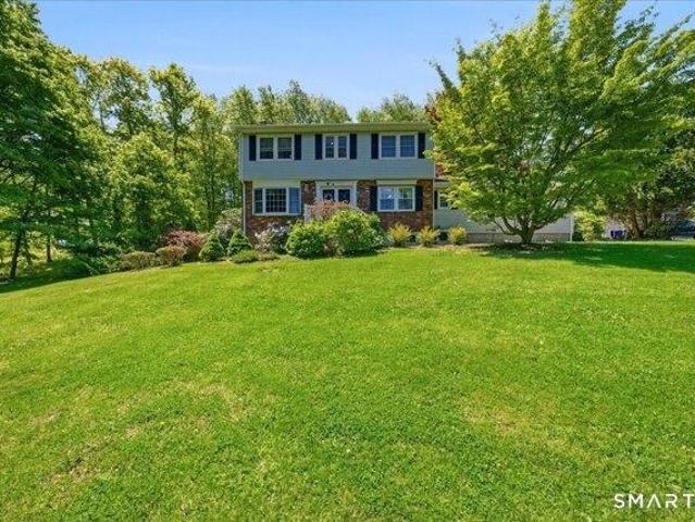 4 bedroom, Danbury CT 06811 105156503