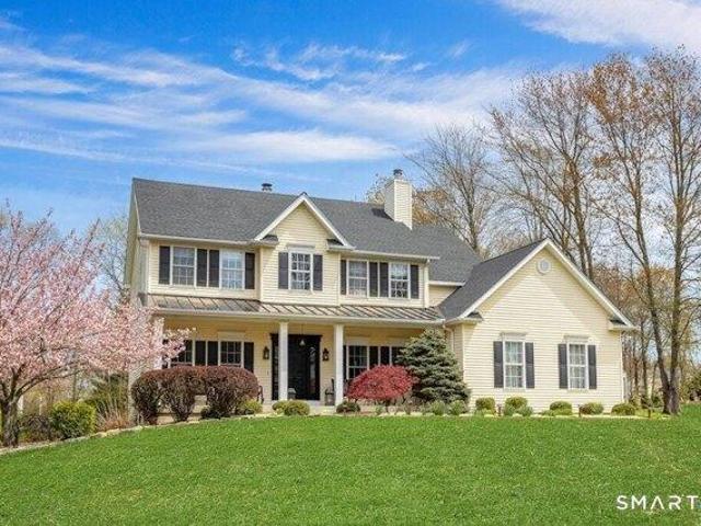4 bedroom, Danbury CT 06811 LS102255009