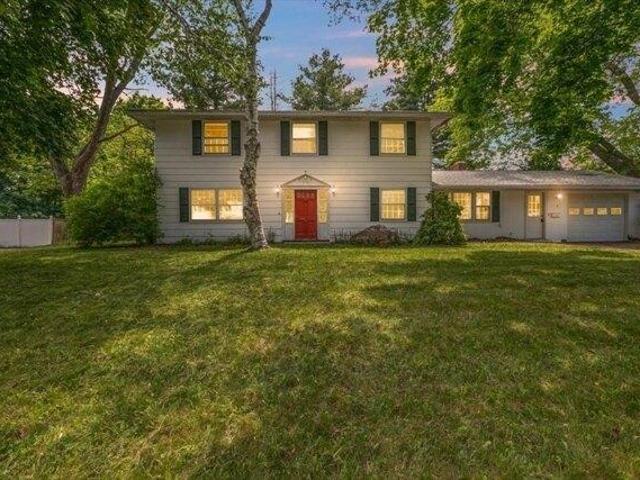 4 bedroom, Danvers MA 01923 103709938
