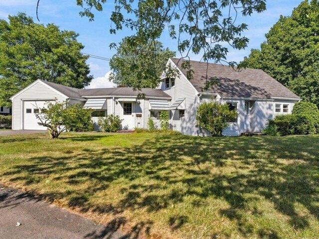 4 bedroom, Danvers MA 01923 105106221