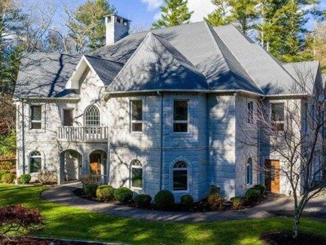 4 bedroom, Dartmouth MA 02747 103070883