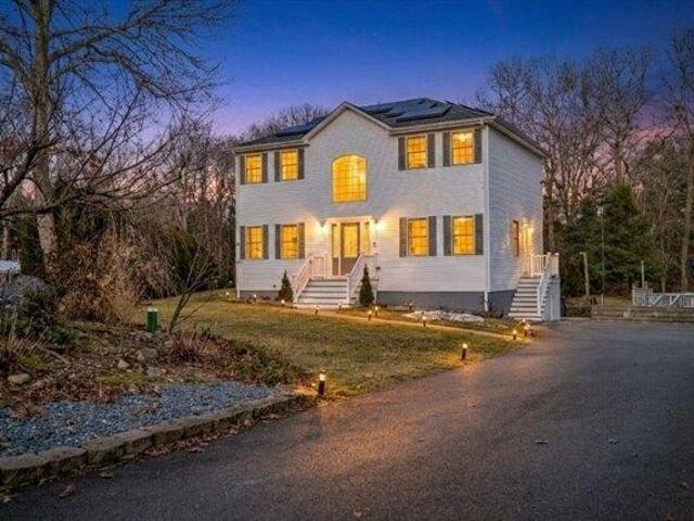 4 bedroom, Dartmouth MA 02747 104757856