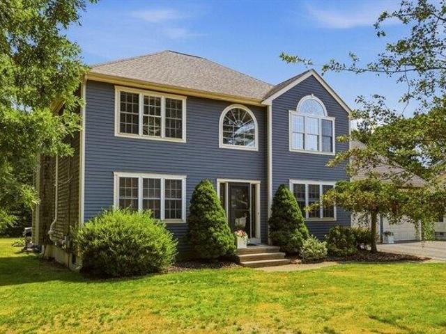 4 bedroom, Dartmouth MA 02747 104834041