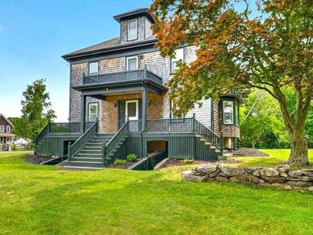 4 bedroom, Dartmouth MA 02748 104903441