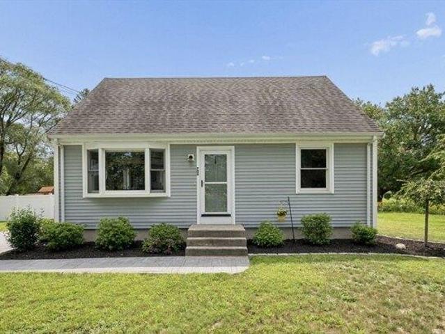 4 bedroom, Dartmouth MA 02748 105095590