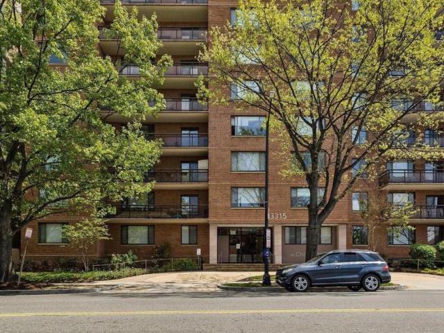 4 bedroom, DC DC 102306872