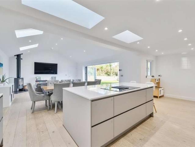 4 Bedroom Detached Bungalow