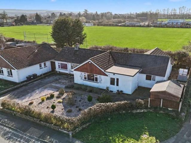 4 Bedroom Detached Bungalow