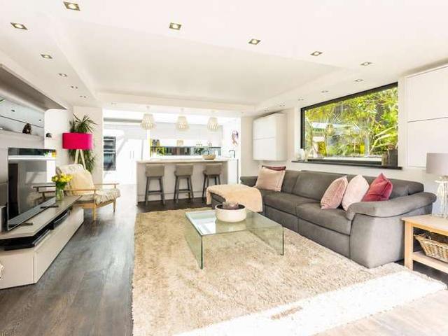 4 Bedroom Detached Bungalow