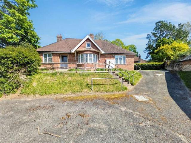 4 Bedroom Detached Bungalow