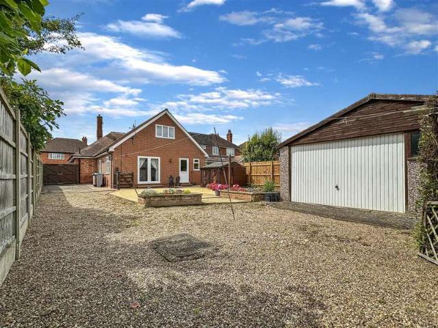 4 Bedroom Detached Bungalow
