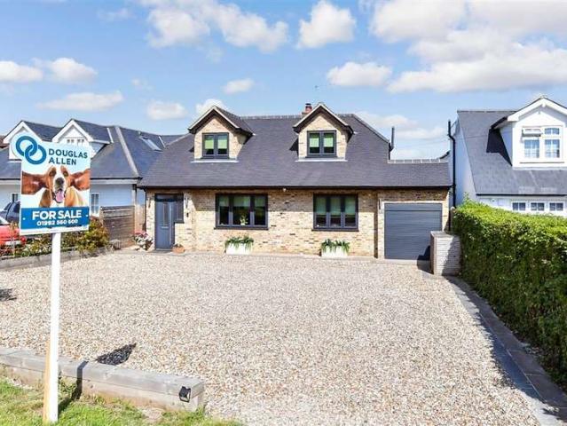 4 Bedroom Detached Bungalow