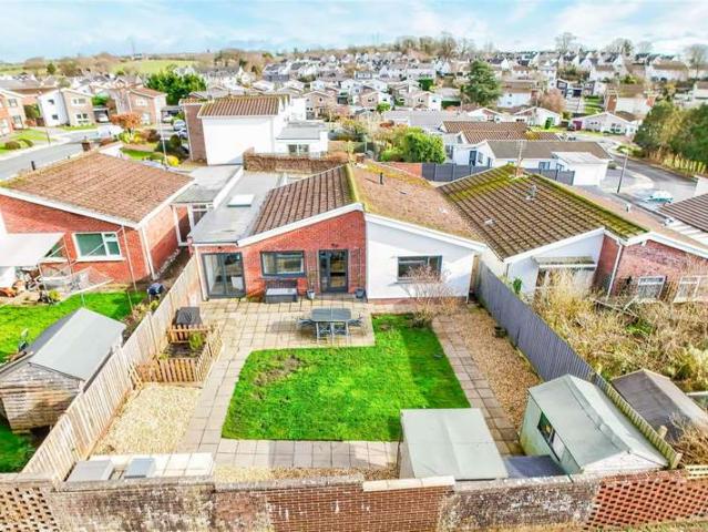 4 Bedroom Detached Bungalow