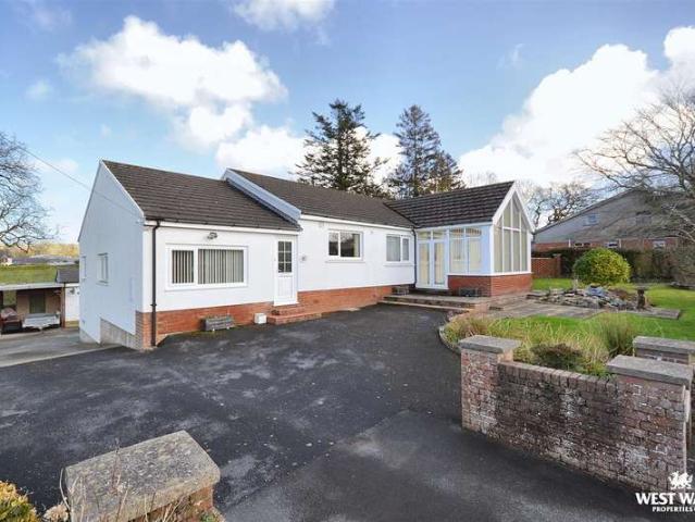 4 Bedroom Detached Bungalow