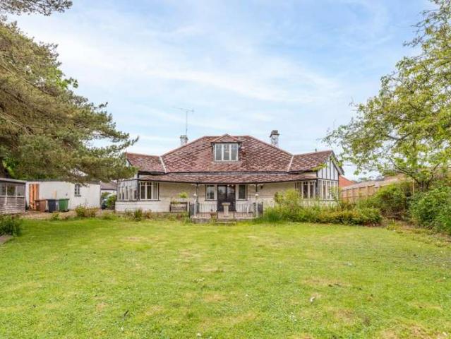 4 Bedroom Detached Bungalow