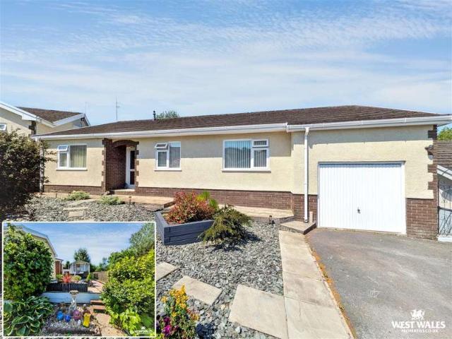 4 Bedroom Detached Bungalow
