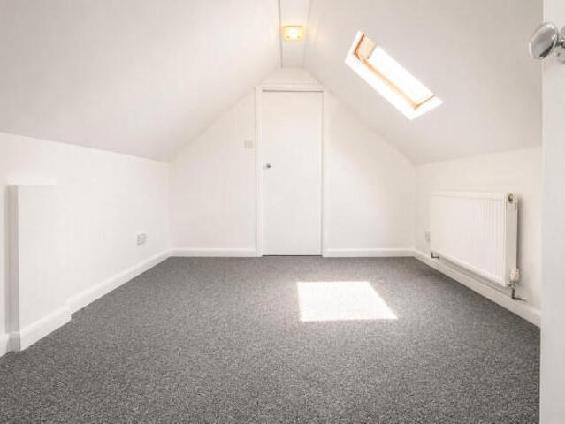 4 bedroom detached bungalow for rent in Tamworth Road, Coventry, CV6