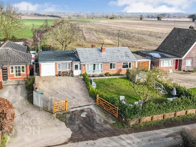4 bedroom detached bungalow for sale