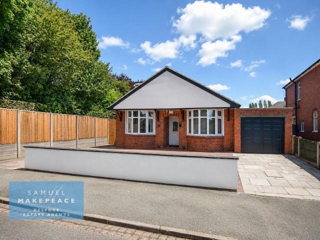 4 bedroom detached bungalow for sale