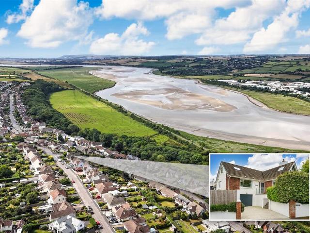 4 bedroom detached bungalow for sale