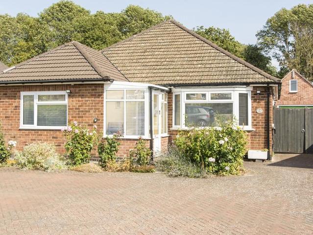 4 bedroom detached bungalow for sale