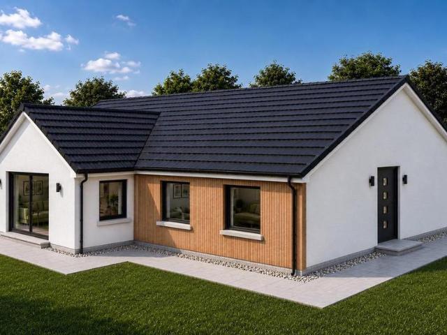 4 bedroom detached bungalow for sale