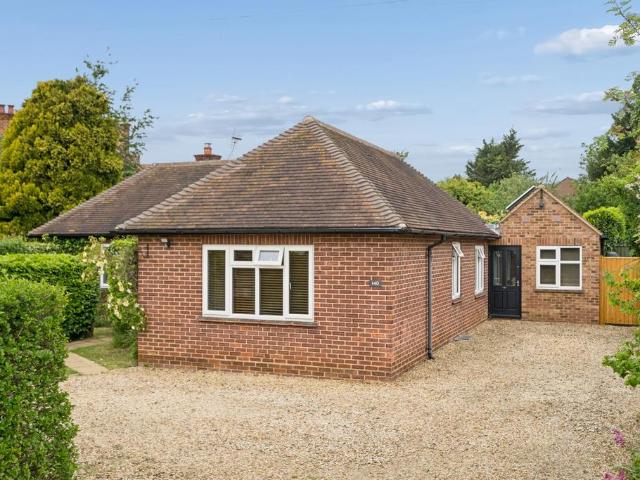 4 bedroom detached bungalow for sale
