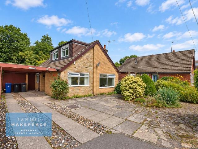 4 bedroom detached bungalow for sale