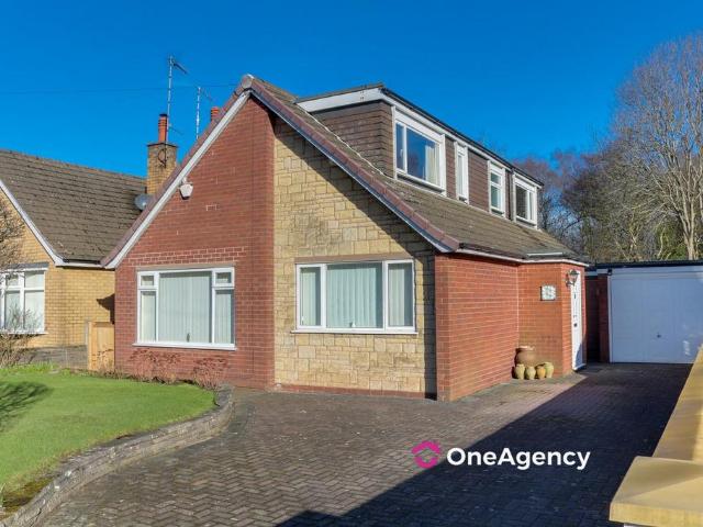 4 bedroom detached bungalow for sale