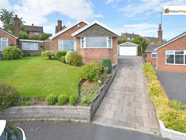 4 bedroom detached bungalow for sale