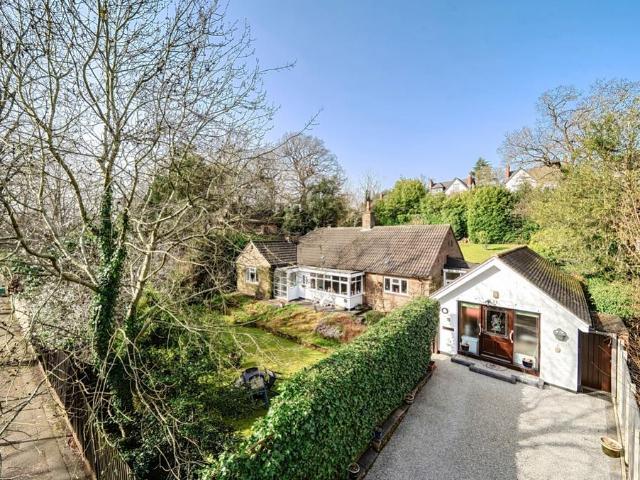 4 bedroom detached bungalow for sale